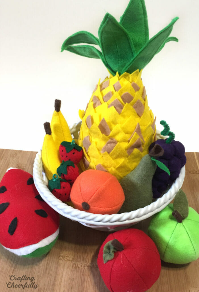 DIY Felt Play Food - Crafting Cheerfully