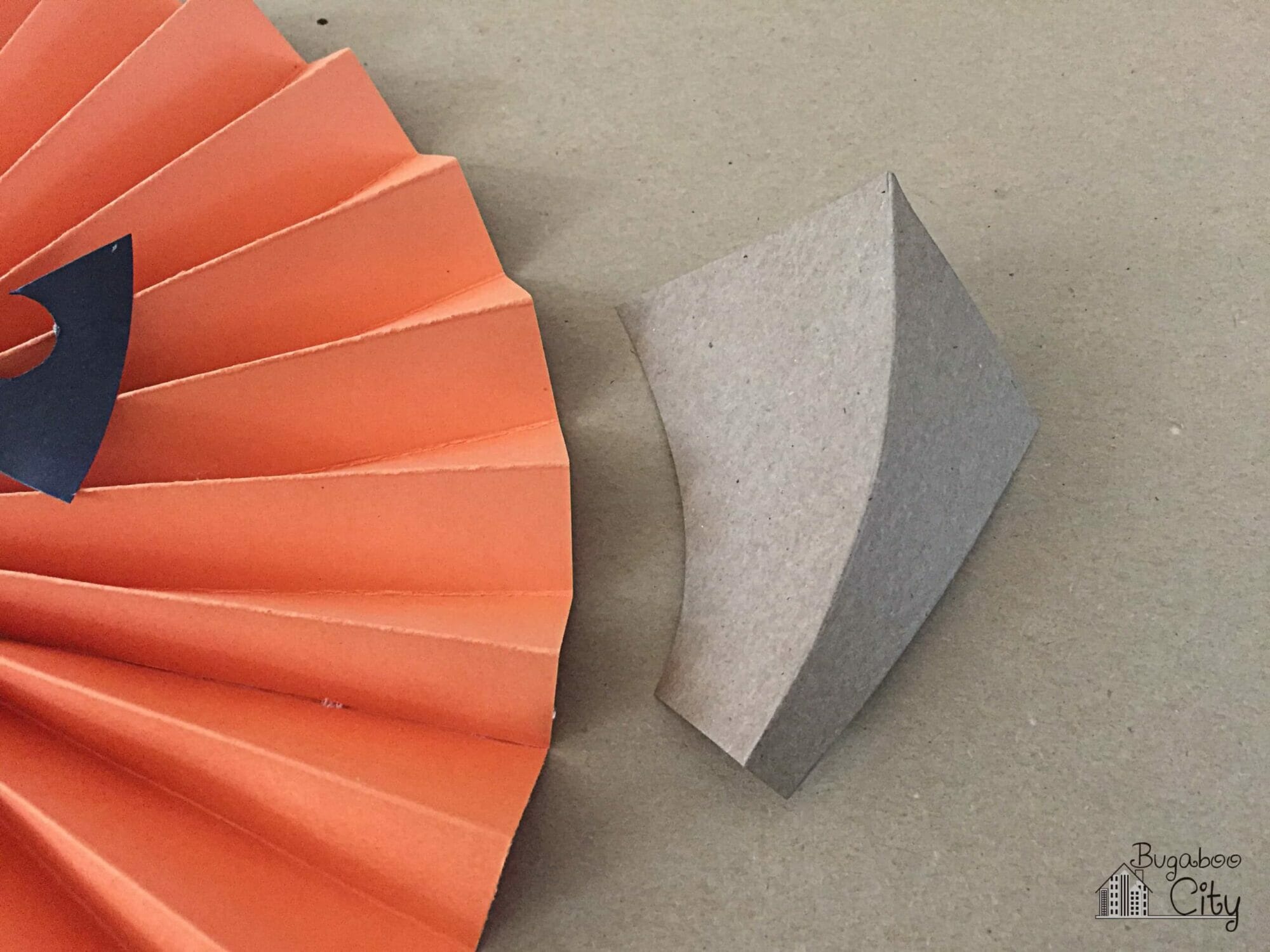 DIY Paper Pumpkin Wreath for Halloween - Crafting Cheerfully