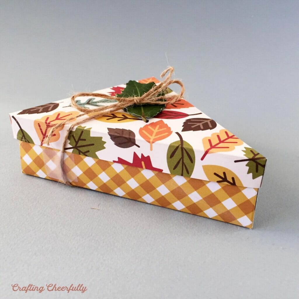 How to Make a Pie Slice Box for Thanksgiving - Crafting Cheerfully