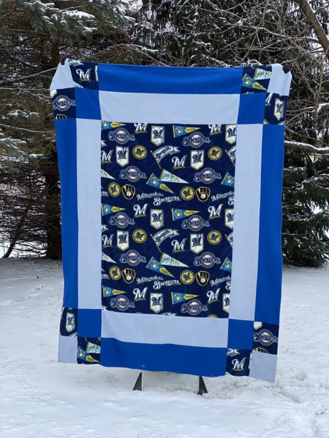DIY Reversible Fleece Quilt Pattern - Crafting Cheerfully