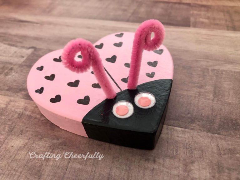 DIY Love Bug Boxes - Crafting Cheerfully