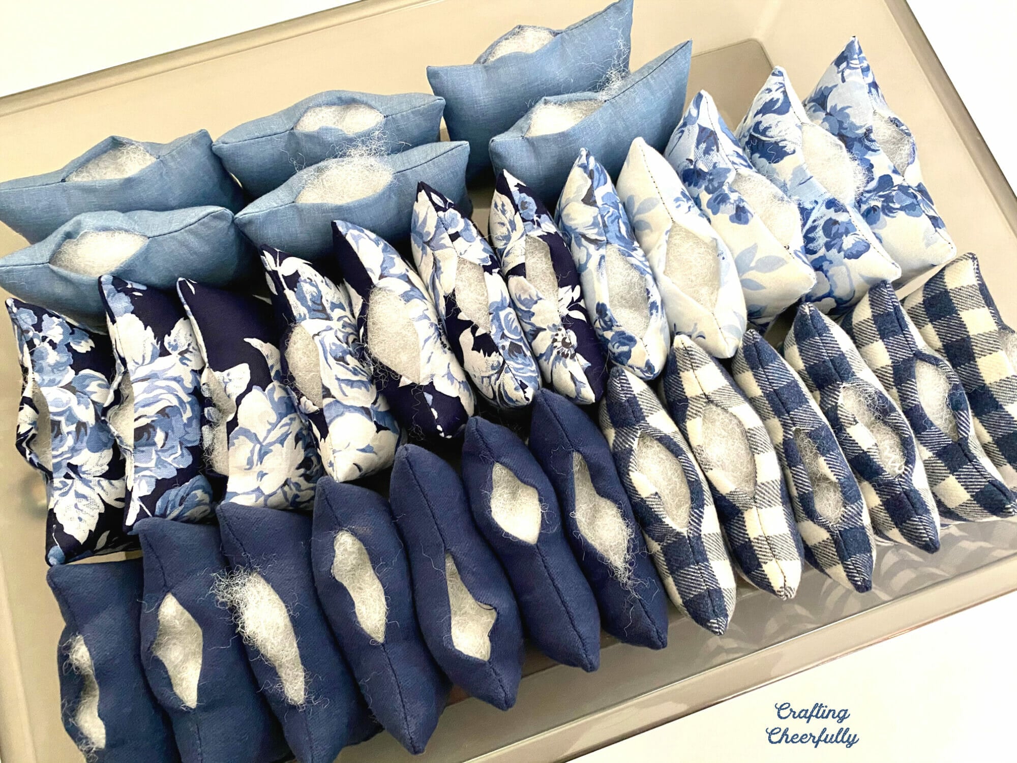 DIY Pillow Wreath - Home Sweet Home - Crafting Cheerfully