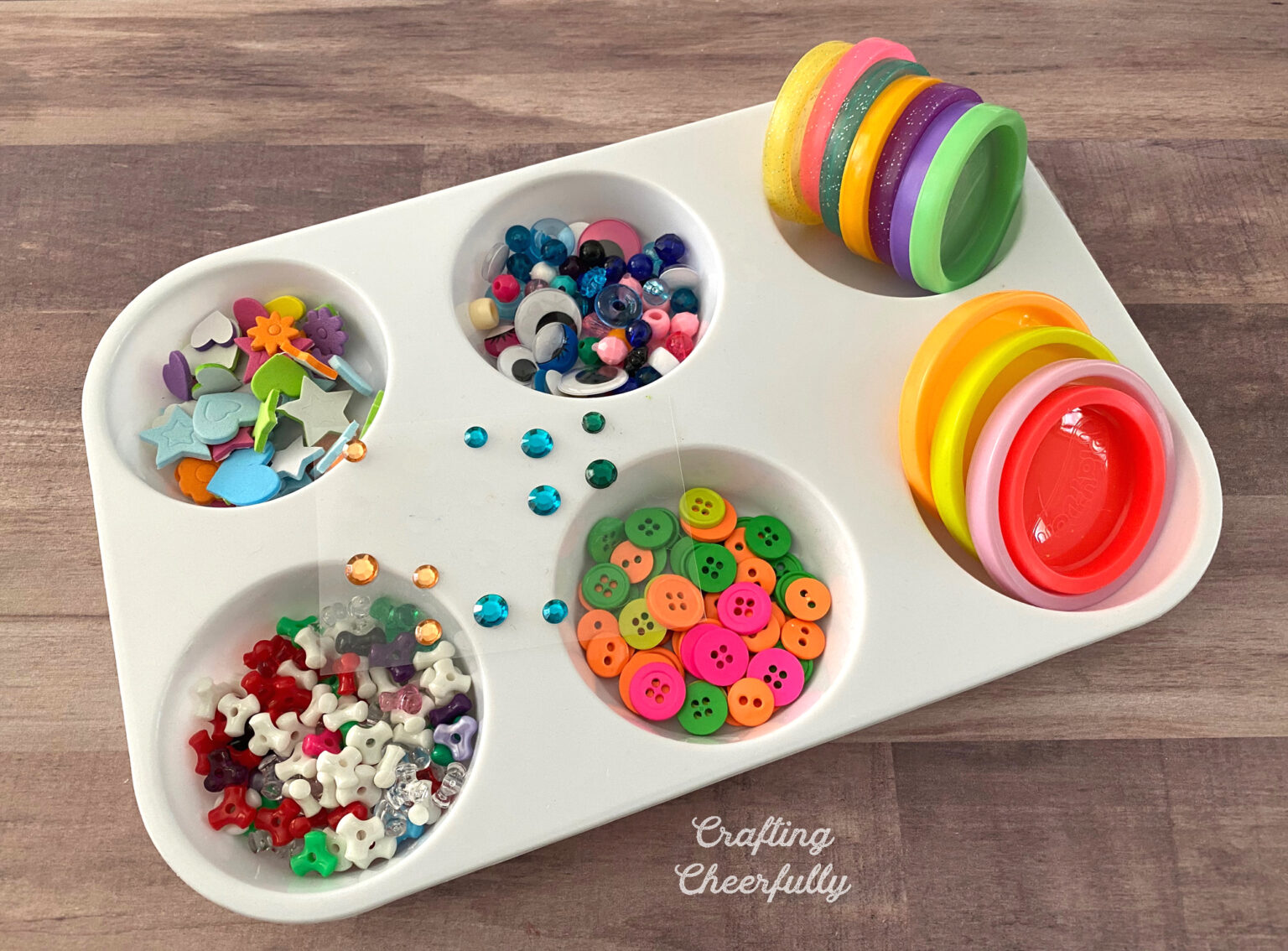 Recycled Play-Doh Lid Ornaments - Crafting Cheerfully