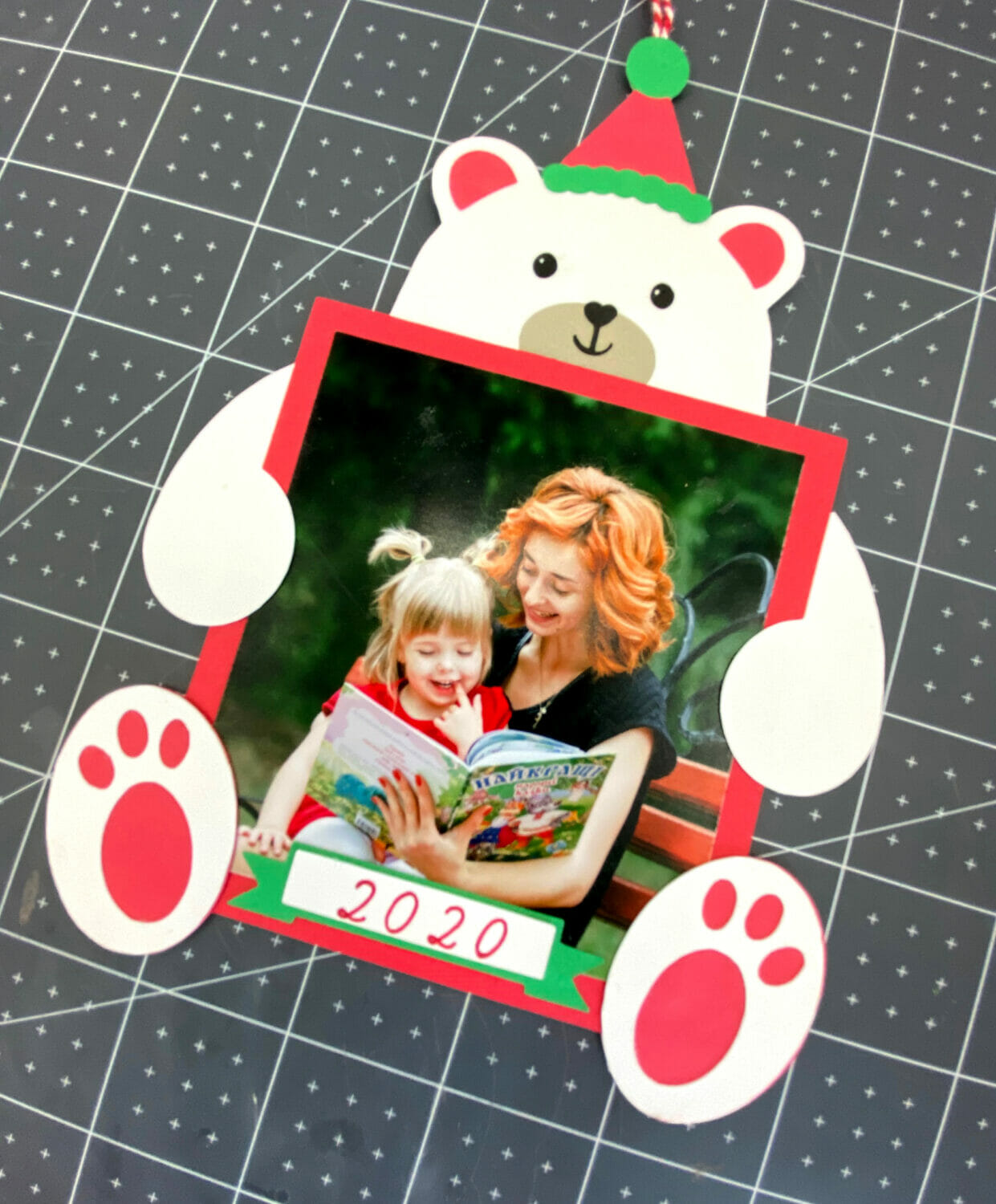 DIY Holiday Ornament Card - Snowy Polar Bear - Crafting Cheerfully