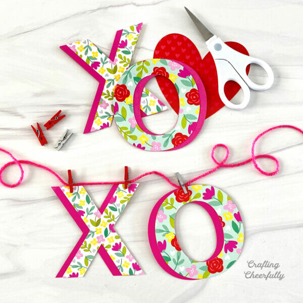 DIY XOXO Valentine's Day Banner - Crafting Cheerfully