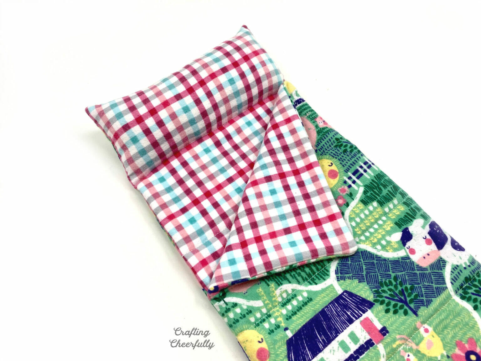 DIY Sleeping Bag for 14.5" Dolls - Crafting Cheerfully