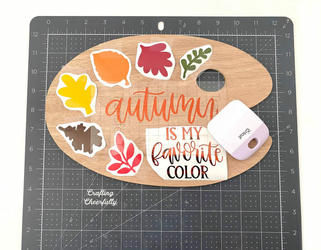 Celebrate Fall Colors with an Autumn Paint Palette Sign - Crafting ...