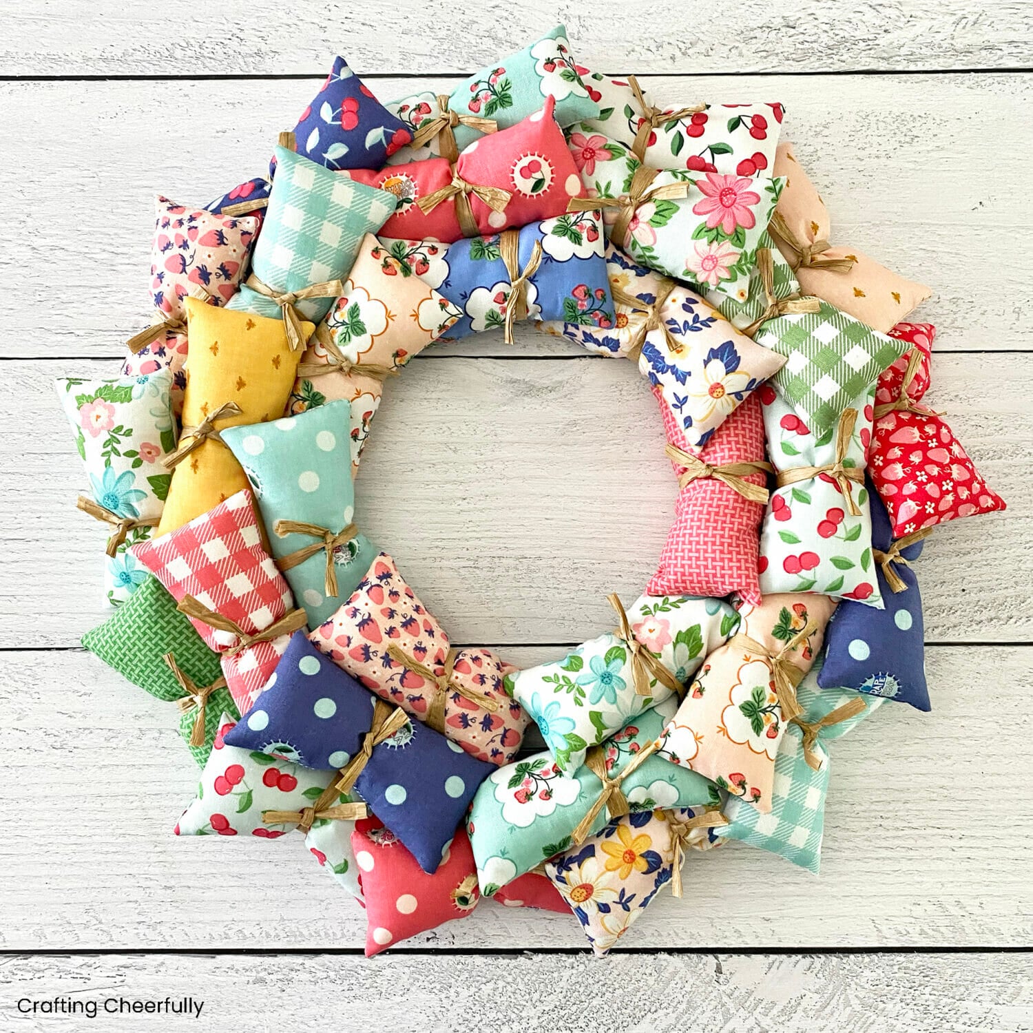 The Ultimate Guide to Pillow Wreaths - Crafting Cheerfully
