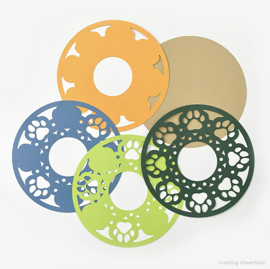 Layered Paper Paw Print Dog Frame - Crafting Cheerfully