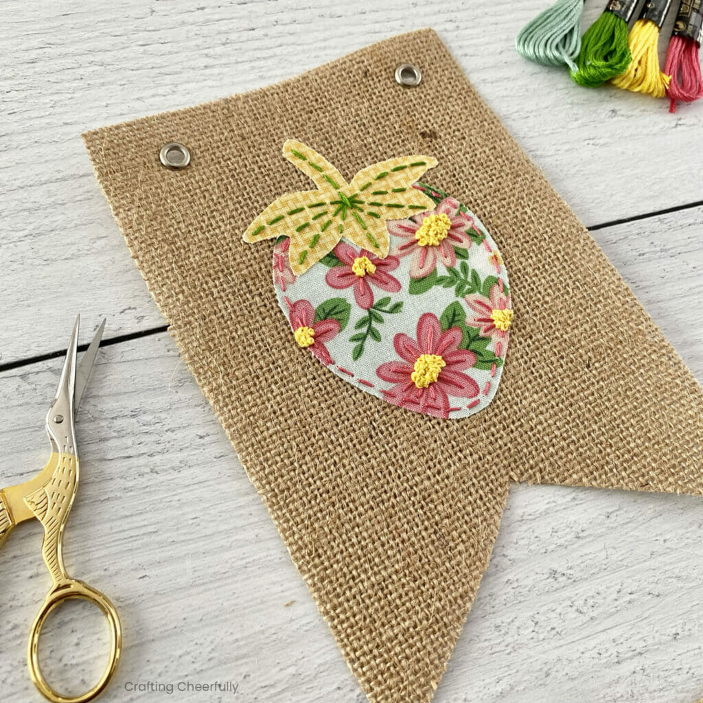 DIY Strawberry Banner - Free Appliqué Template - Crafting Cheerfully