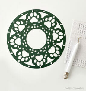 Layered Paper Paw Print Dog Frame - Crafting Cheerfully