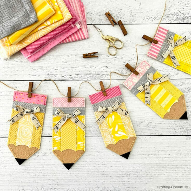 DIY Fabric Banners - Crafting Cheerfully