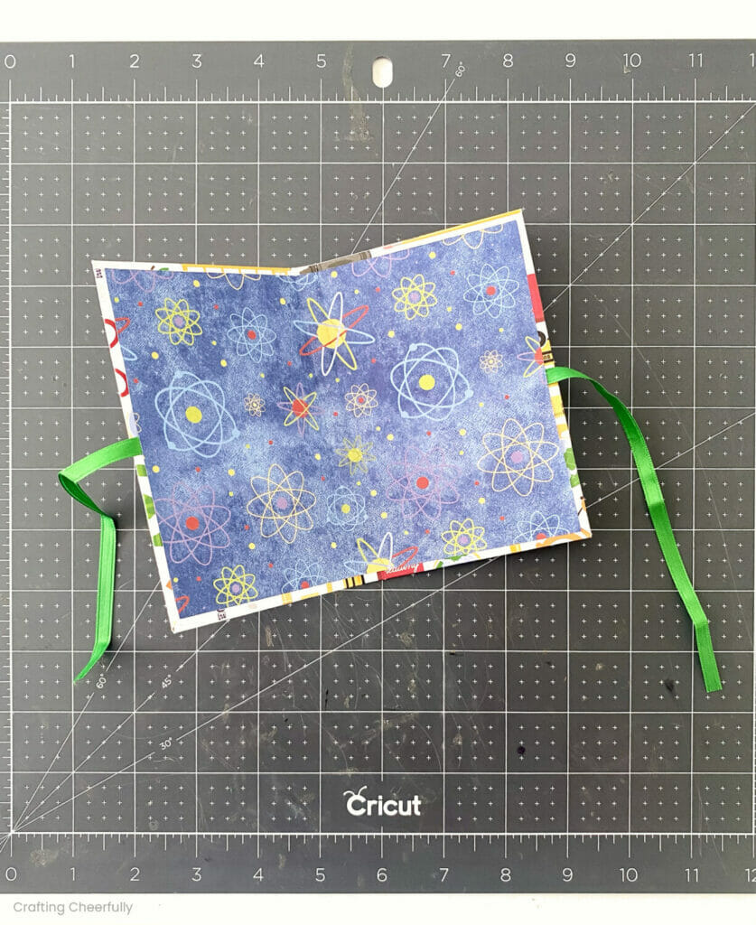 DIY Mini Notepads - Crafting Cheerfully