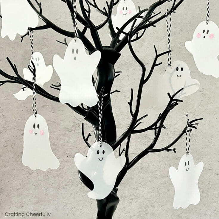 DIY Halloween Ghost Ornaments - Crafting Cheerfully