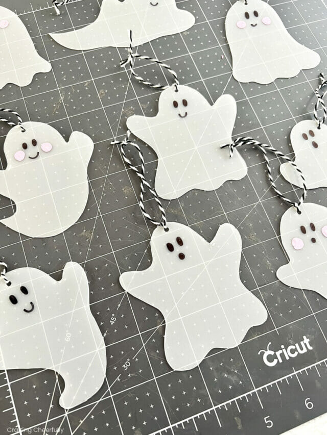 DIY Halloween Ghost Ornaments - Crafting Cheerfully