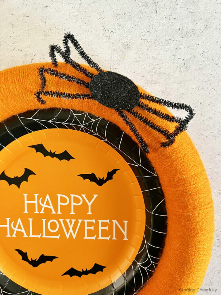 DIY Halloween Paper Plate Wreath - Crafting Cheerfully