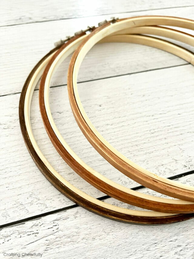 How to Easily Stain Embroidery Hoops - Crafting Cheerfully