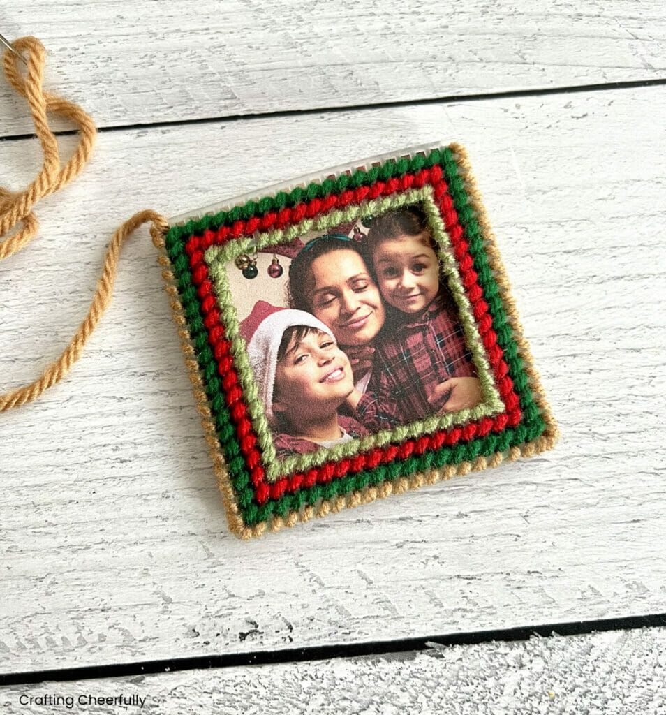 Plastic Canvas Rainbow and Frame Yarn Ornaments - Crafting Cheerfully