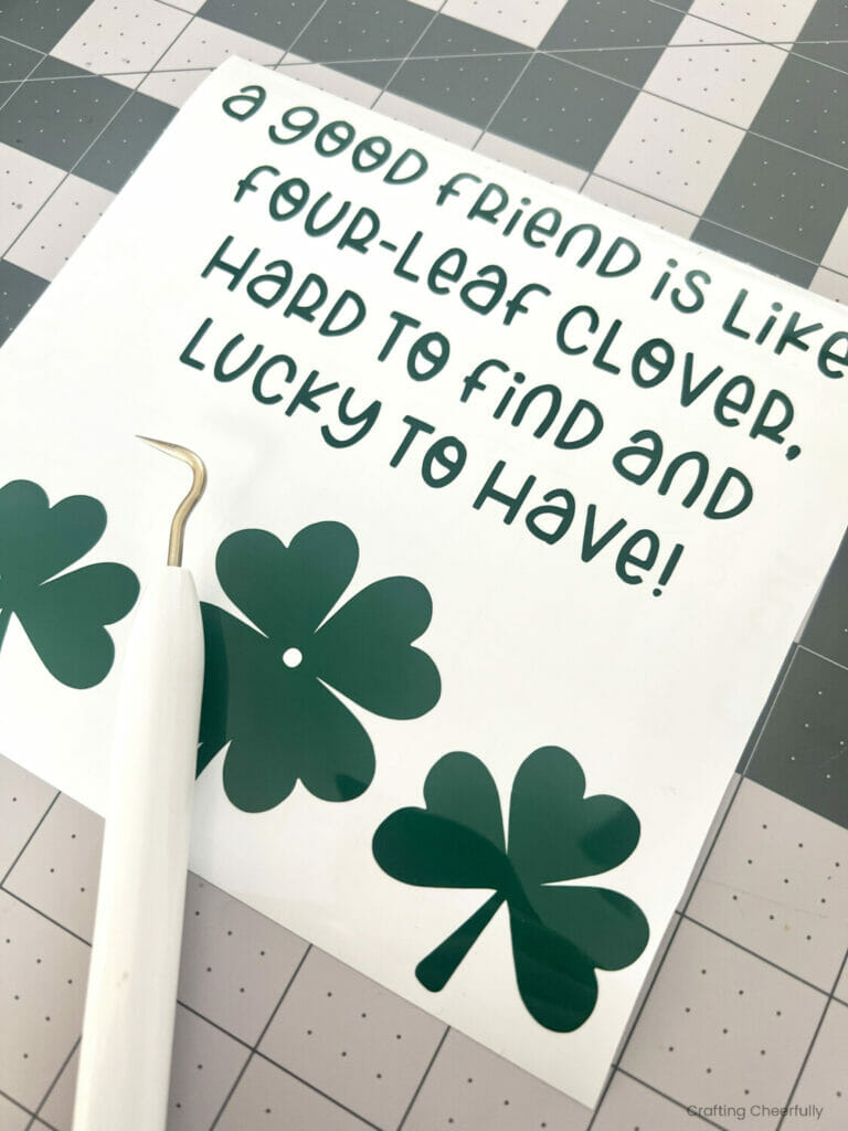 Four Leaf Clover Friendship Sign - Crafting Cheerfully