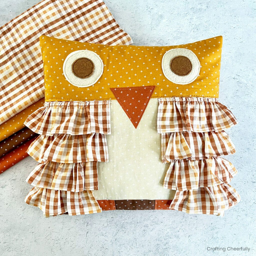 DIY Fall Owl Pillow - Crafting Cheerfully