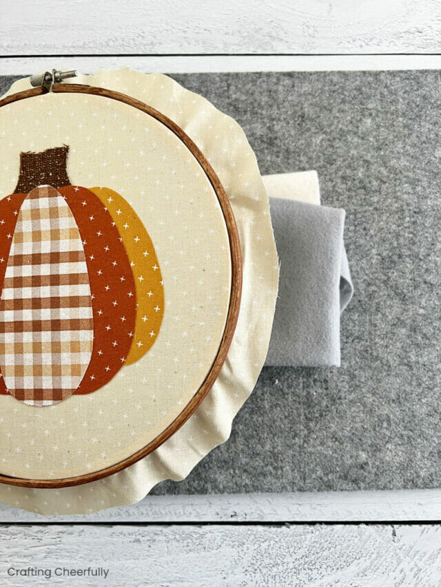DIY Pumpkin Embroidery Hoop - Crafting Cheerfully
