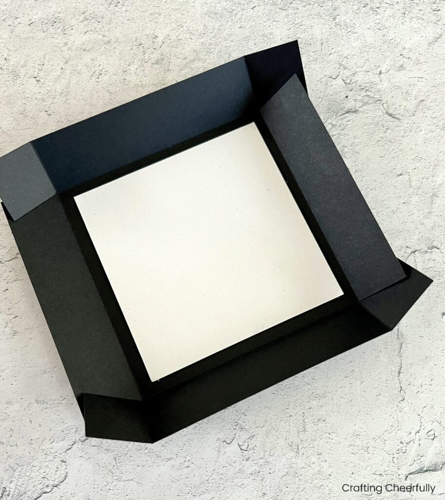 DIY Graduation Gift Box - For Gift Cards and Small Treats! - Crafting ...