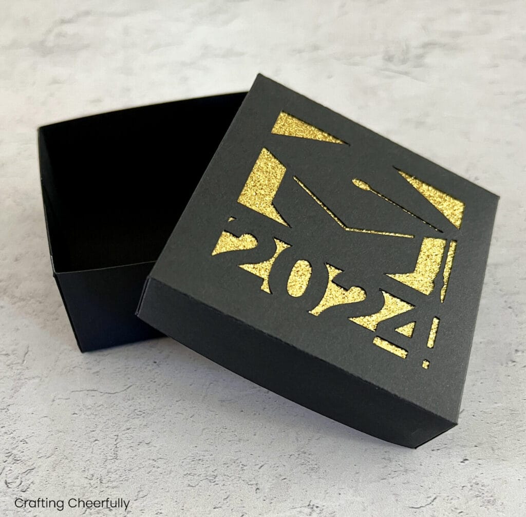 DIY Graduation Gift Box - For Gift Cards and Small Treats! - Crafting ...