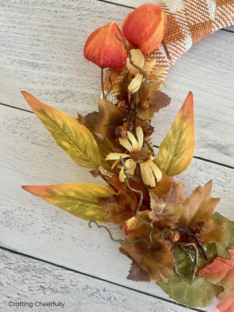 DIY Fall Vintage Truck Wreath - Crafting Cheerfully