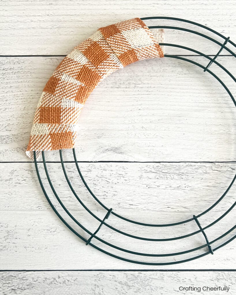 DIY Fall Vintage Truck Wreath - Crafting Cheerfully
