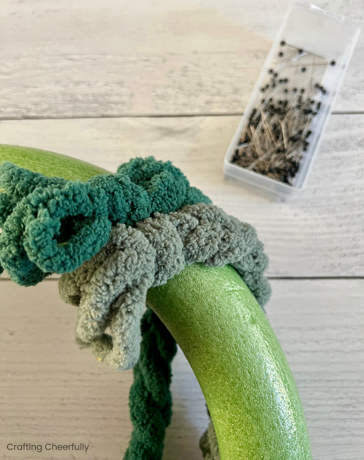 Braided Yarn Christmas Wreath - Crafting Cheerfully