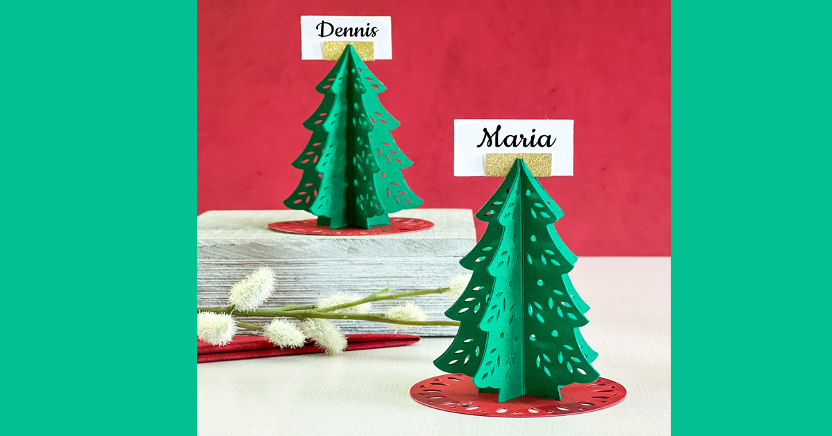 DIY Christmas Tree Place Cards - Crafting Cheerfully