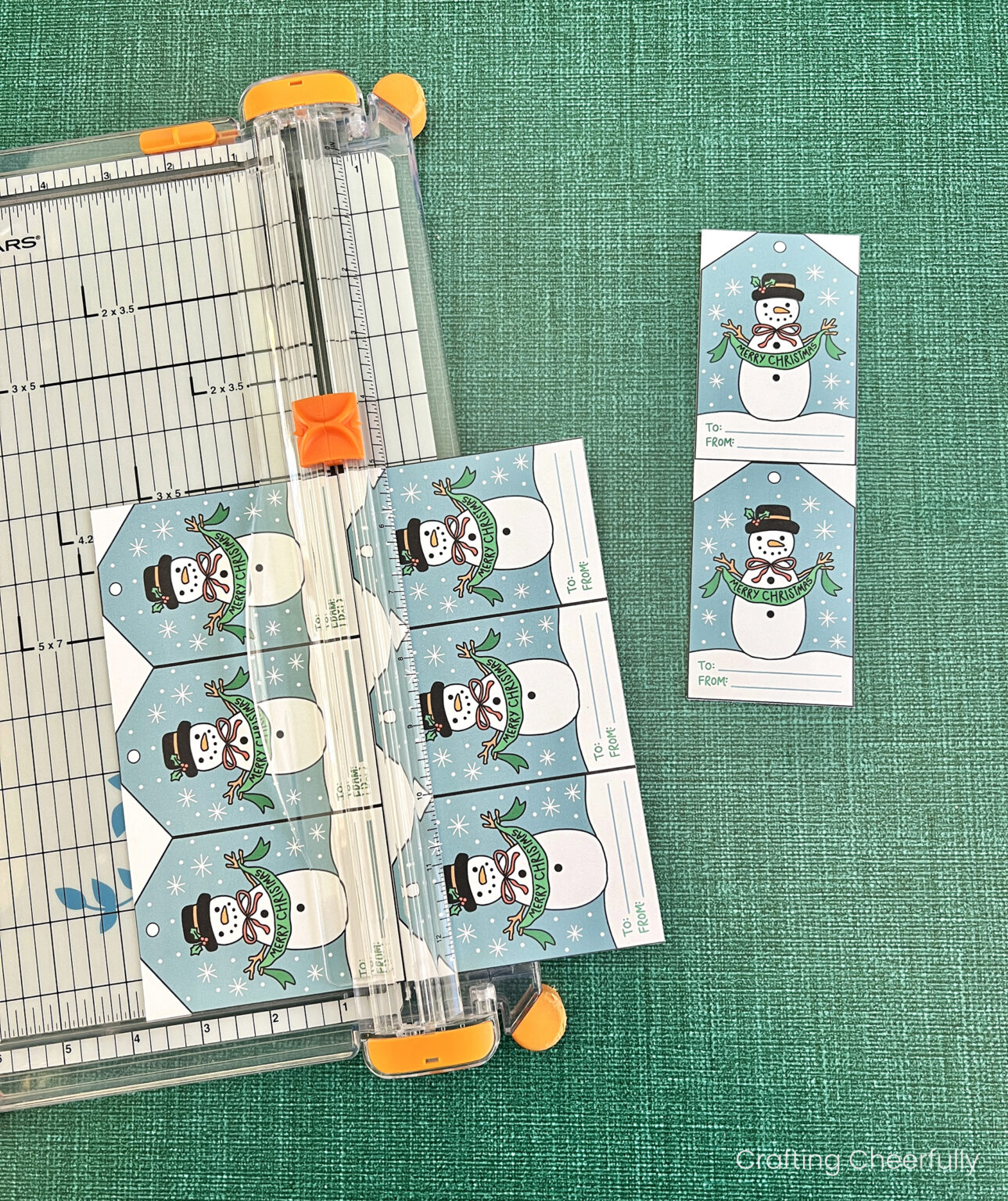 Printable Snowmen Holiday Gift Tags - Crafting Cheerfully