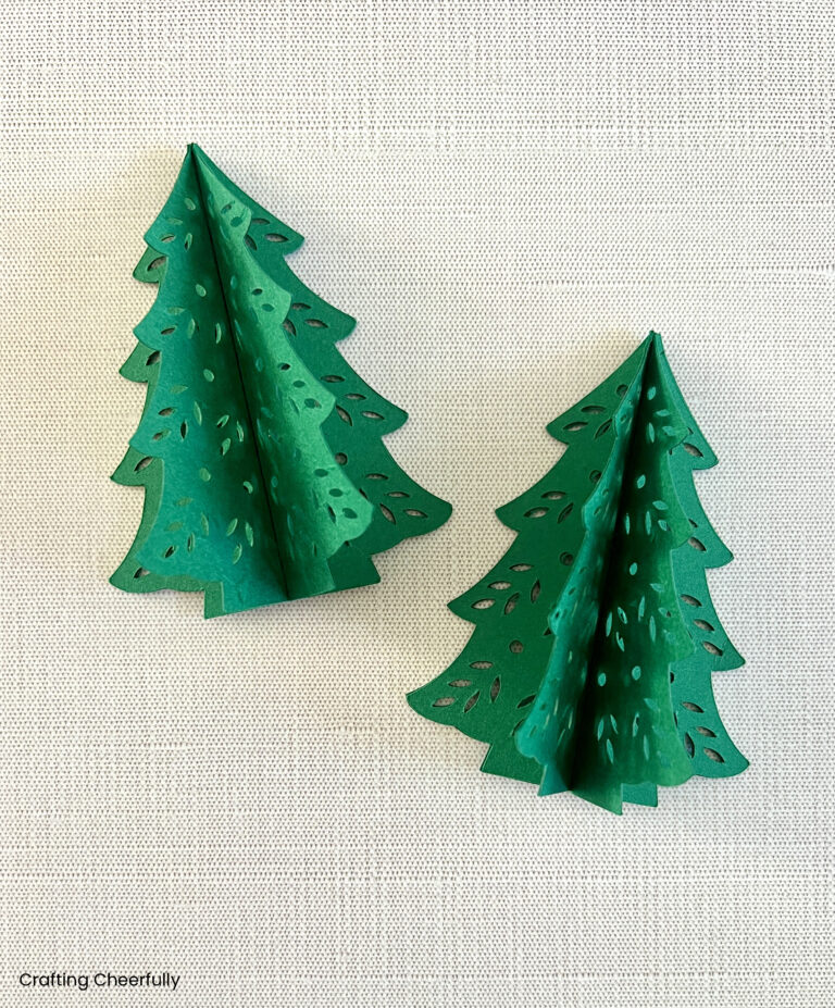 DIY Christmas Tree Place Cards - Crafting Cheerfully