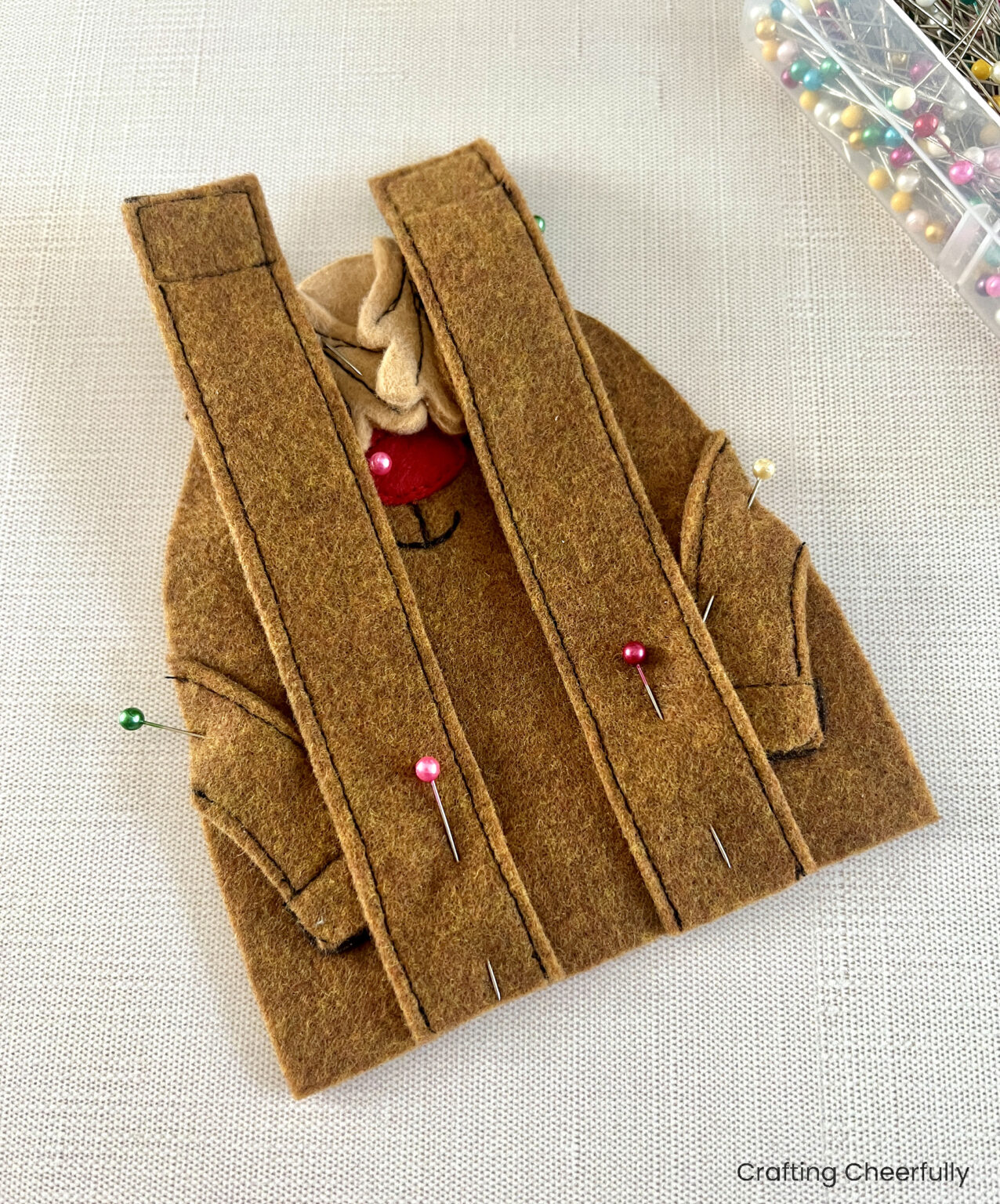 DIY Rudolph Felt Stuffy - Crafting Cheerfully