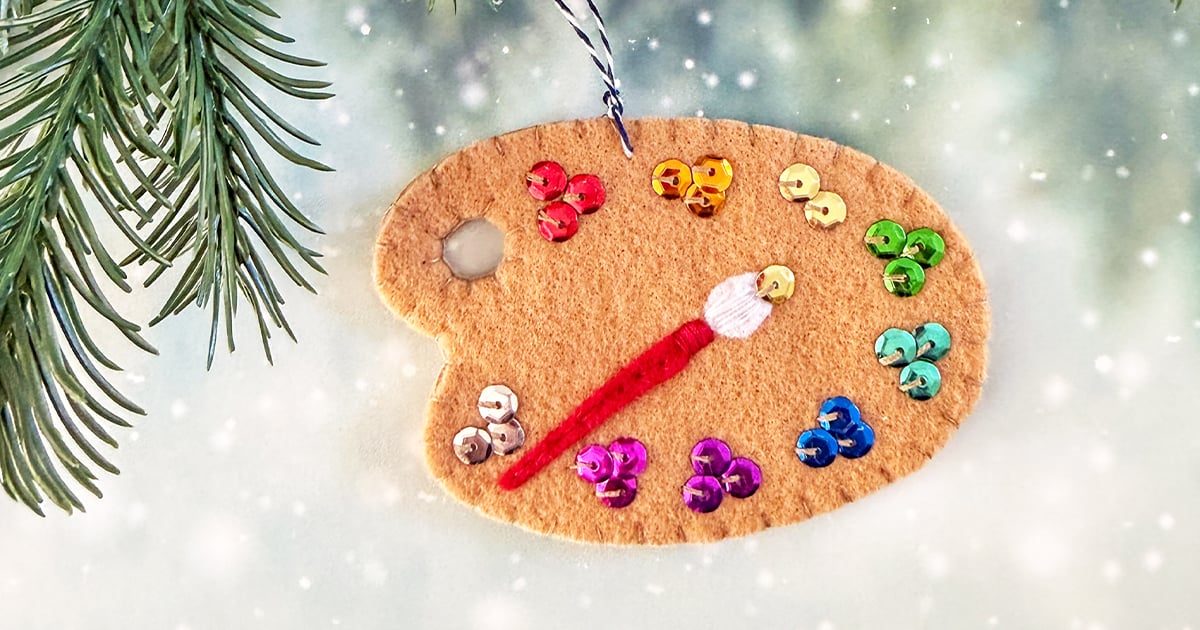 DIY Felt Paint Palette Ornament - Crafting Cheerfully