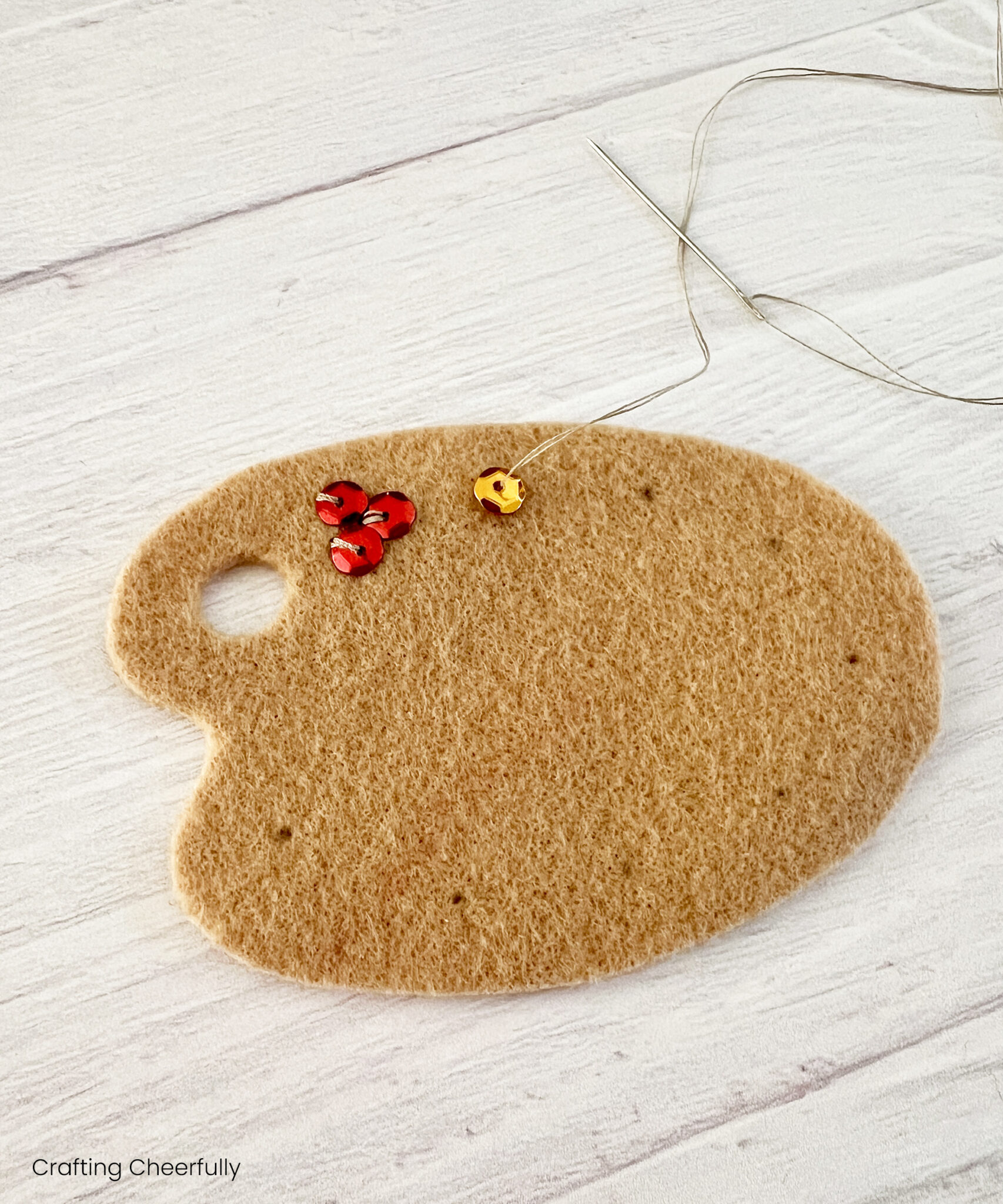 DIY Felt Paint Palette Ornament - Crafting Cheerfully